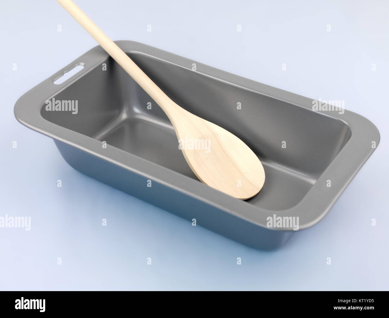 Blue cooking tin hi-res stock photography and images - Alamy