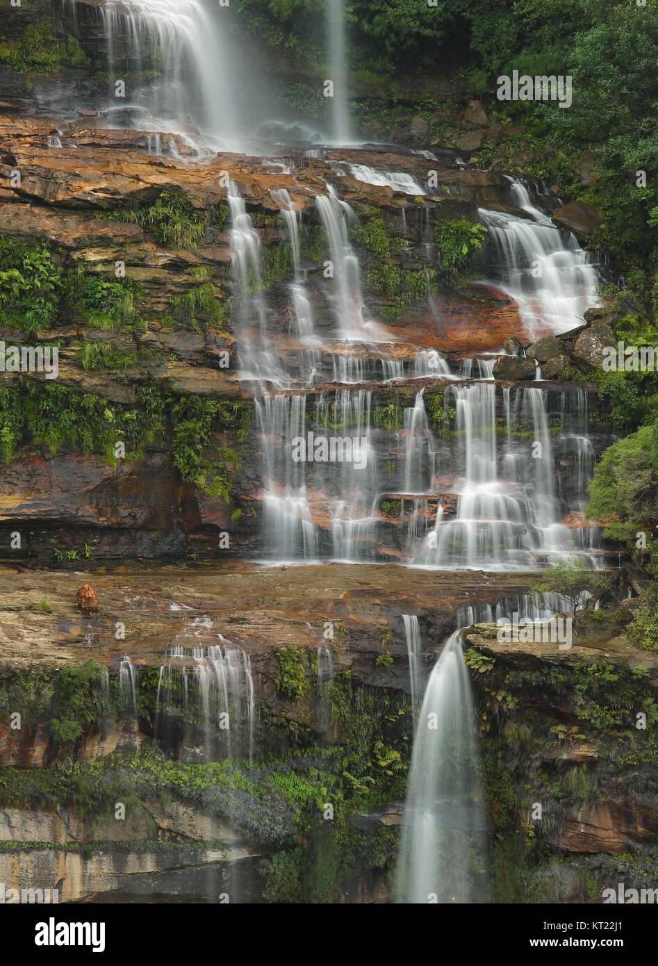 Katoomba falls australia blue mountain hi-res stock photography and ...