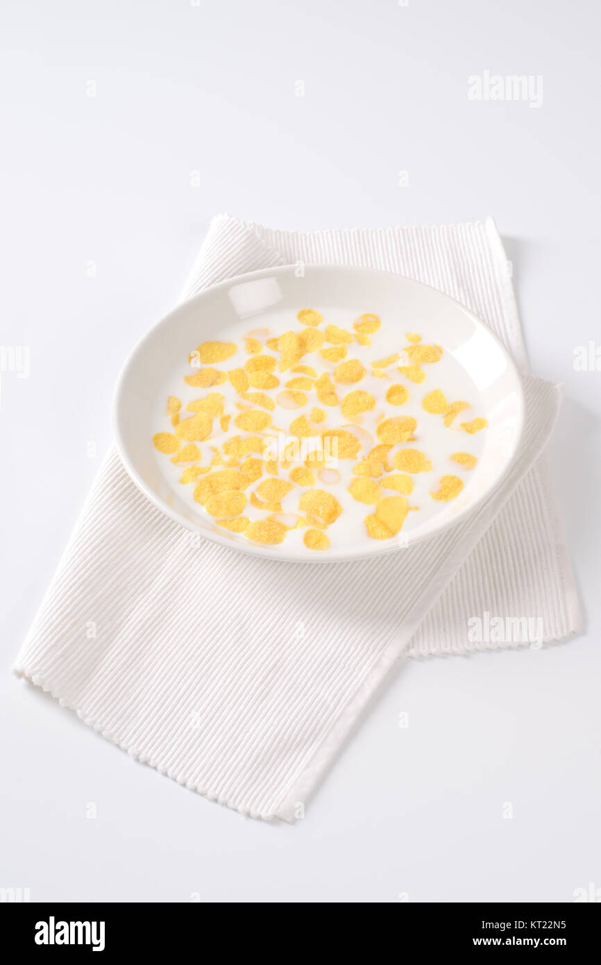 corn flakes with milk Stock Photo - Alamy