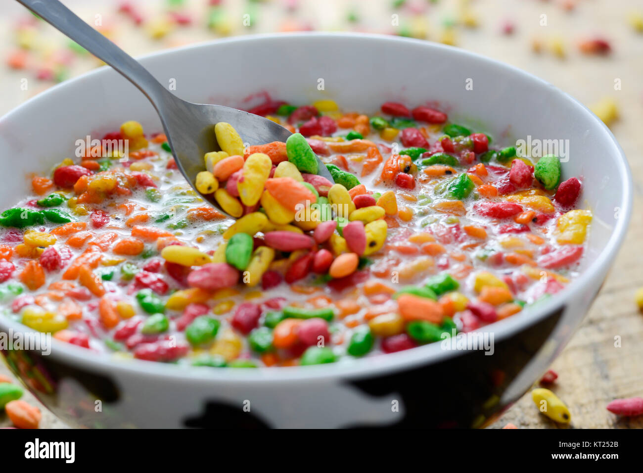 Crisp puffs hi-res stock photography and images - Alamy