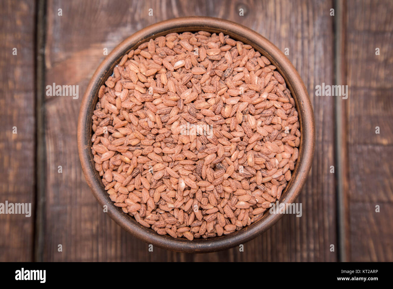 brown grain rice variety devzira. especially for pilaf Stock Photo - Alamy