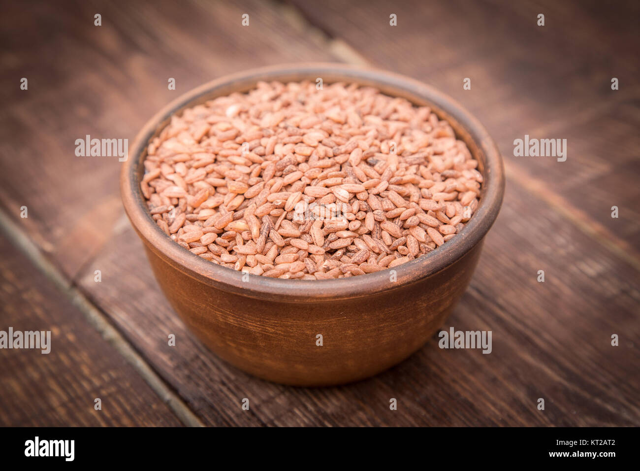 brown grain rice variety devzira. especially for pilaf Stock Photo - Alamy