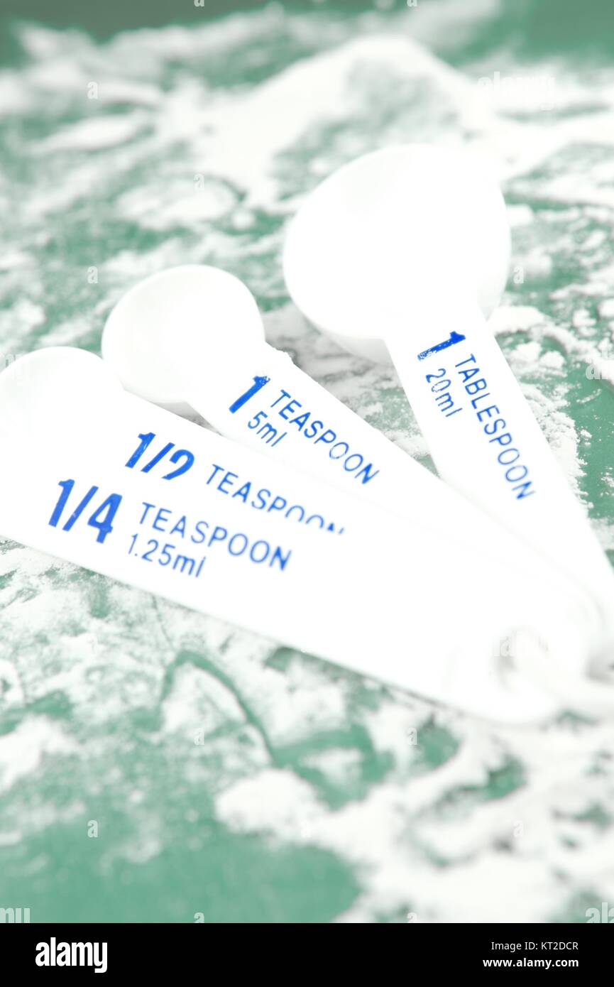 Measuring up hi-res stock photography and images - Alamy