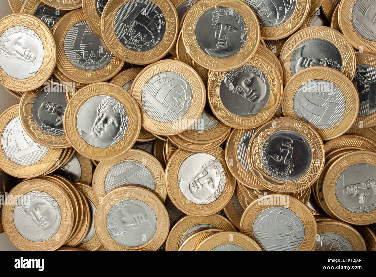 Brazilian 1 Real coins Stock Photo - Alamy