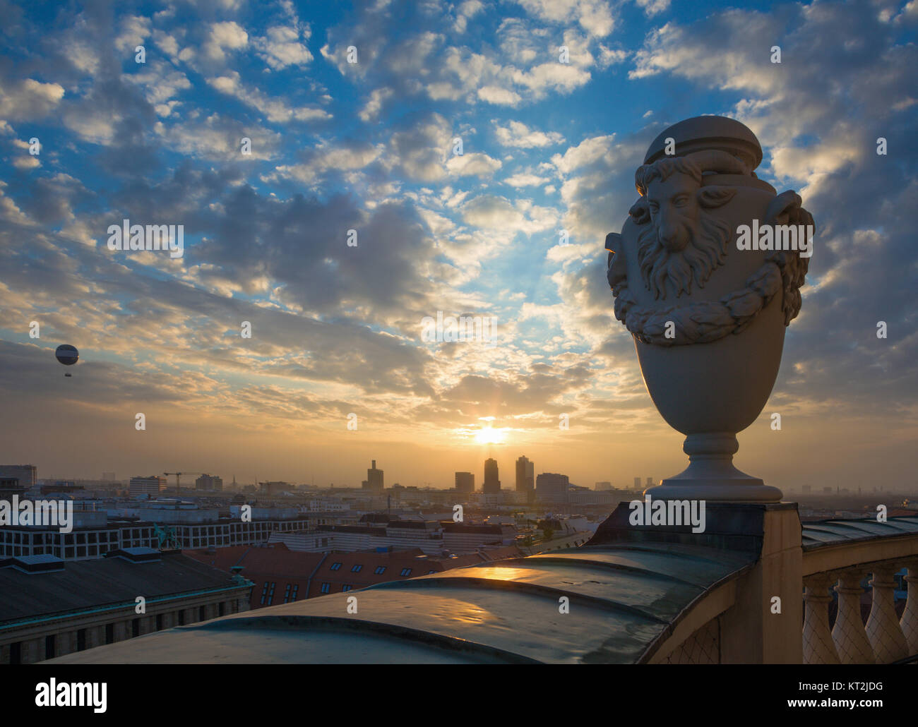 Berlin germany skyline hi-res stock photography and images - Alamy