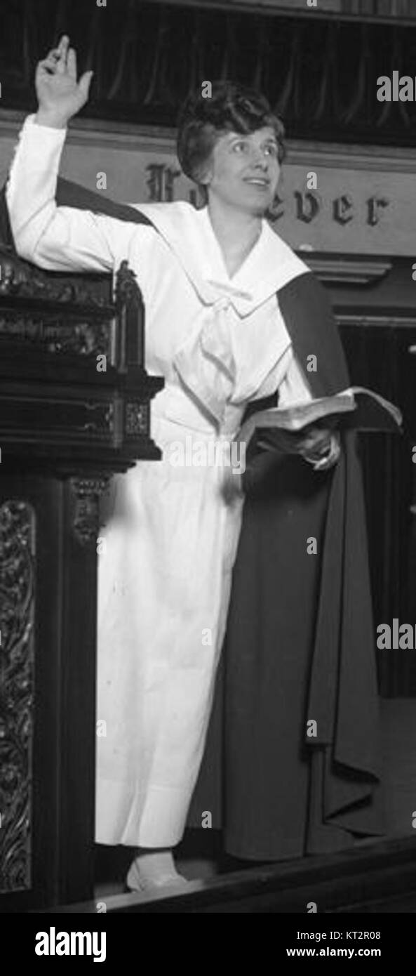 Aimee Semple Mcpherson High Resolution Stock Photography and Images - Alamy