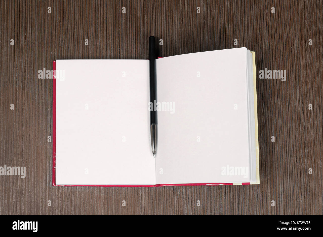 Open notebook pen Stock Photo - Alamy Open notebook pen Stock Photo - Alamy