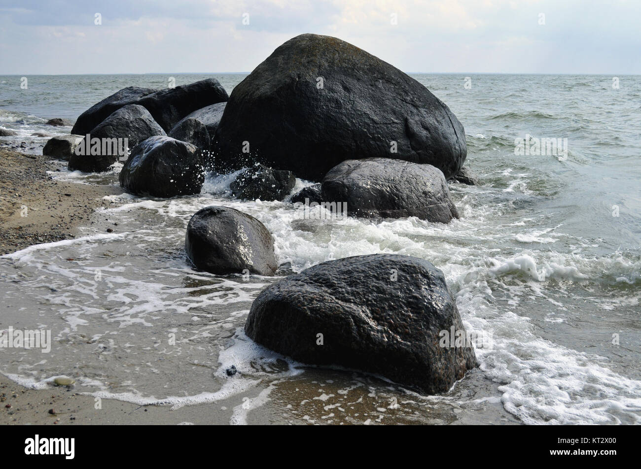 breakwater in the surf Stock Photo - Alamy