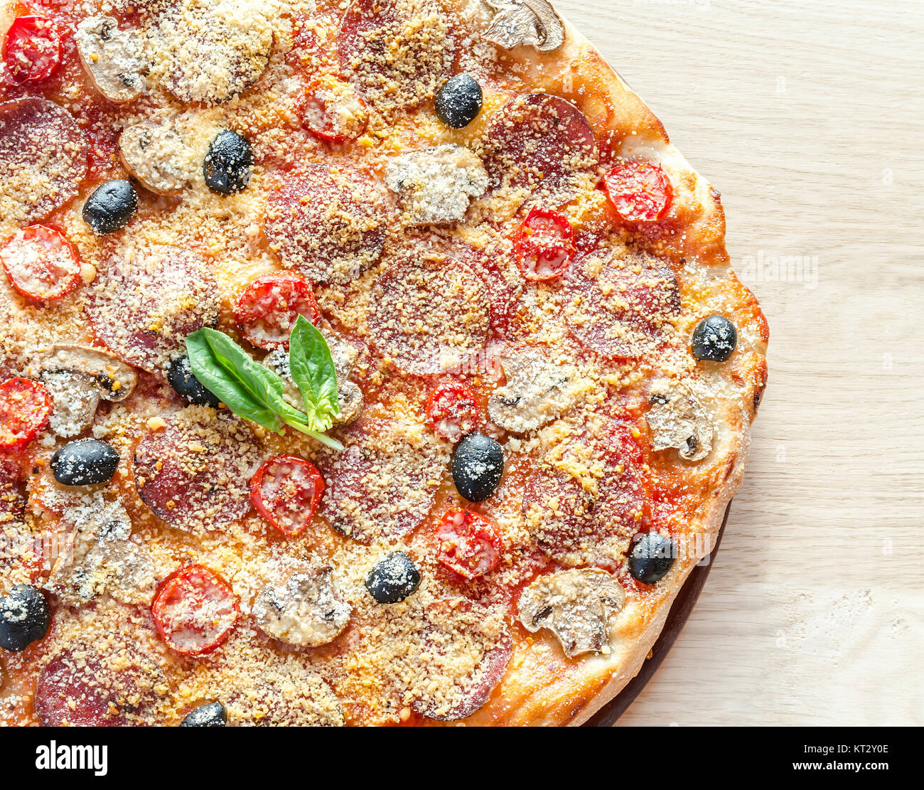 Homemade Regina pizza Stock Photo - Alamy