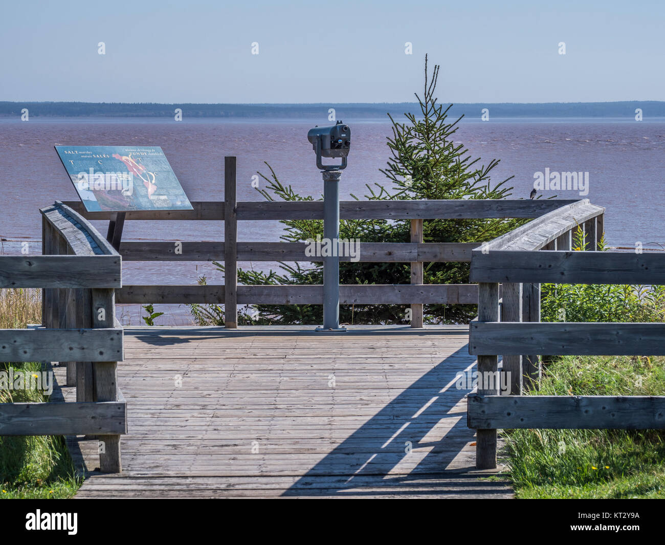 Salt Marsh Overlook, Hopewell Rocks, Bay of Fundy, New Brunswick ...