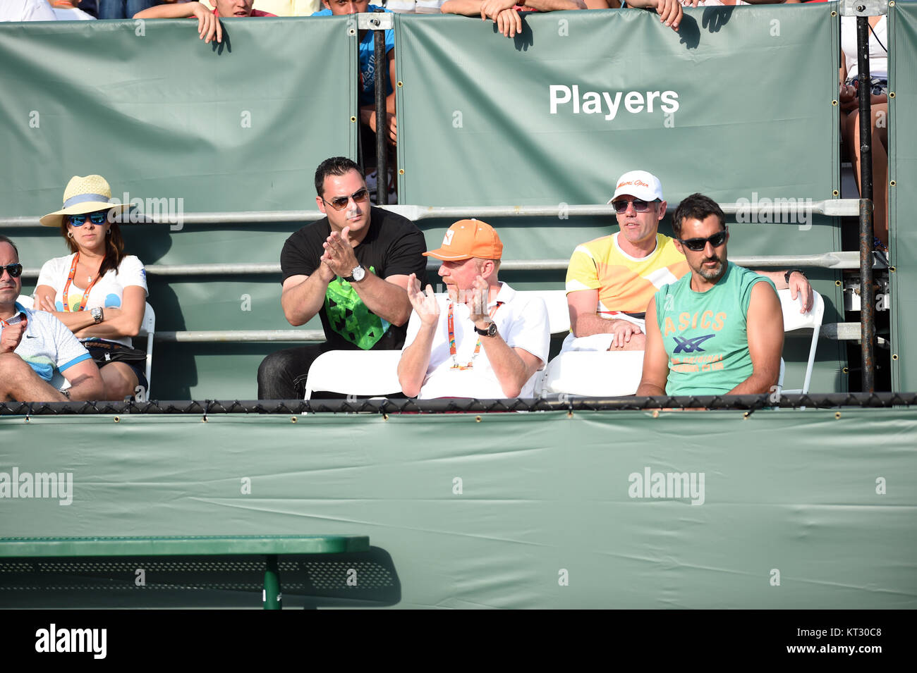 Robert melzer hi-res stock photography and images - Alamy