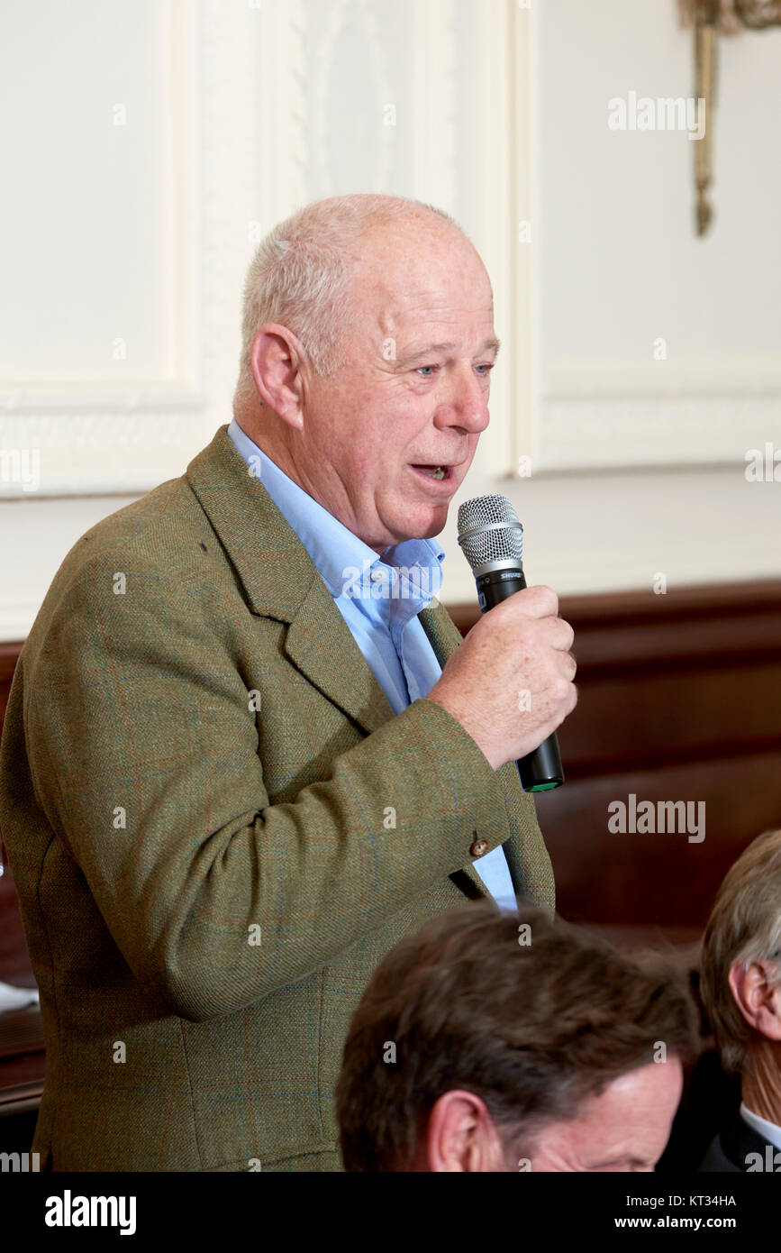 Matthew Fort at the The Oldie Literary Lunch 12/12/17 Stock Photo - Alamy