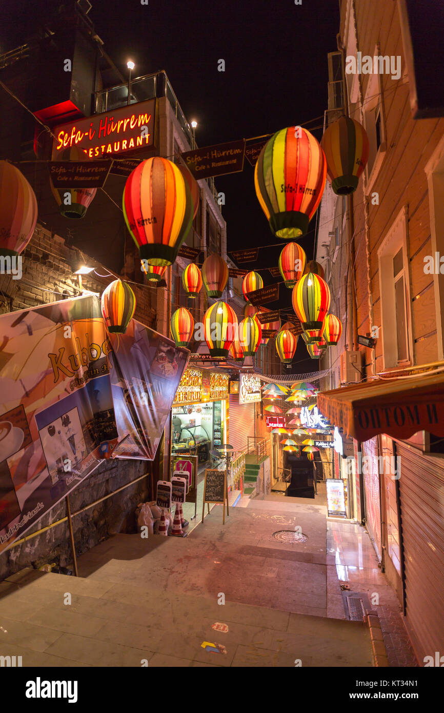 Istanbul Streets by night Stock Photo - Alamy