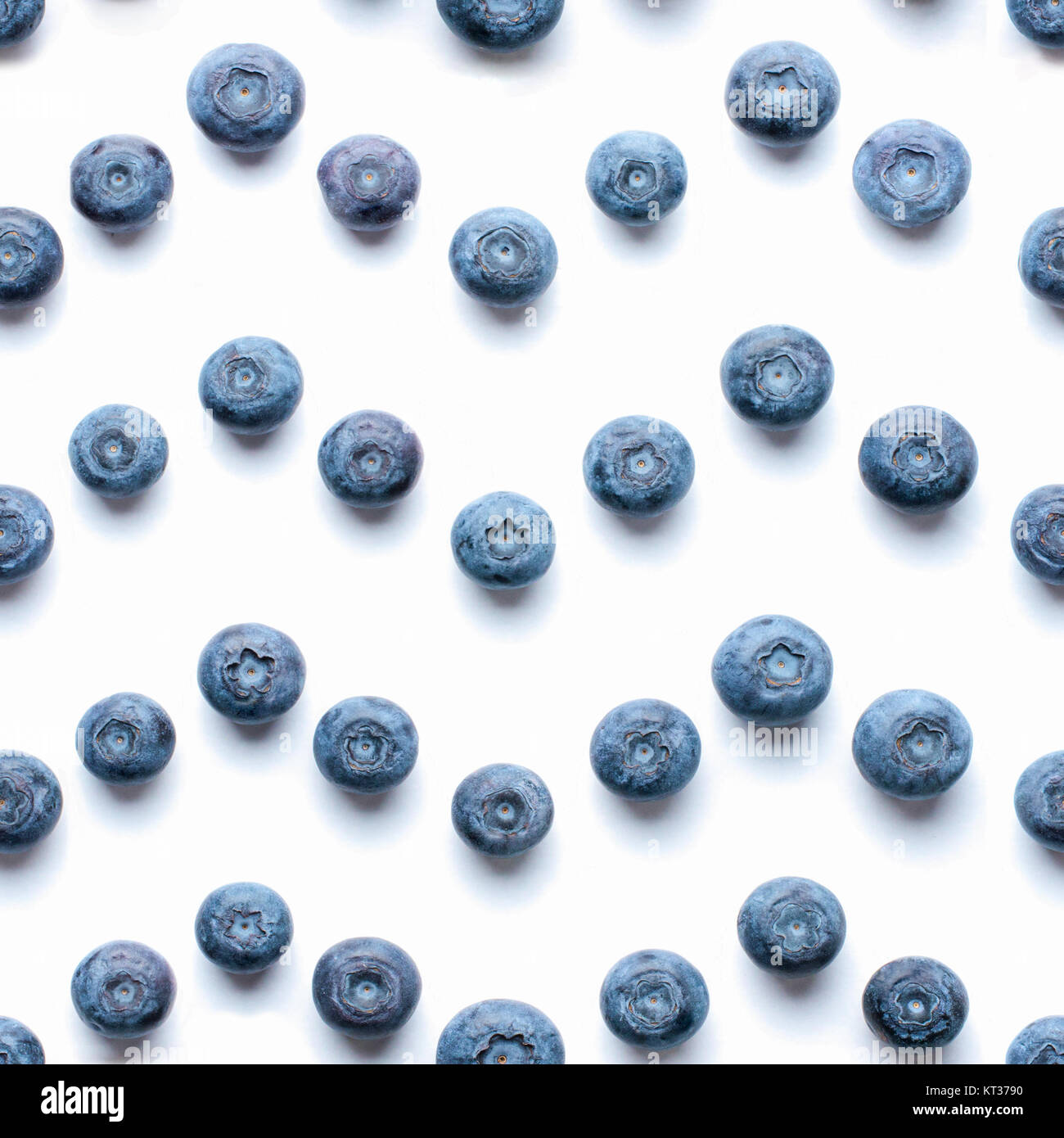 blueberries seamless pattern Stock Photo - Alamy