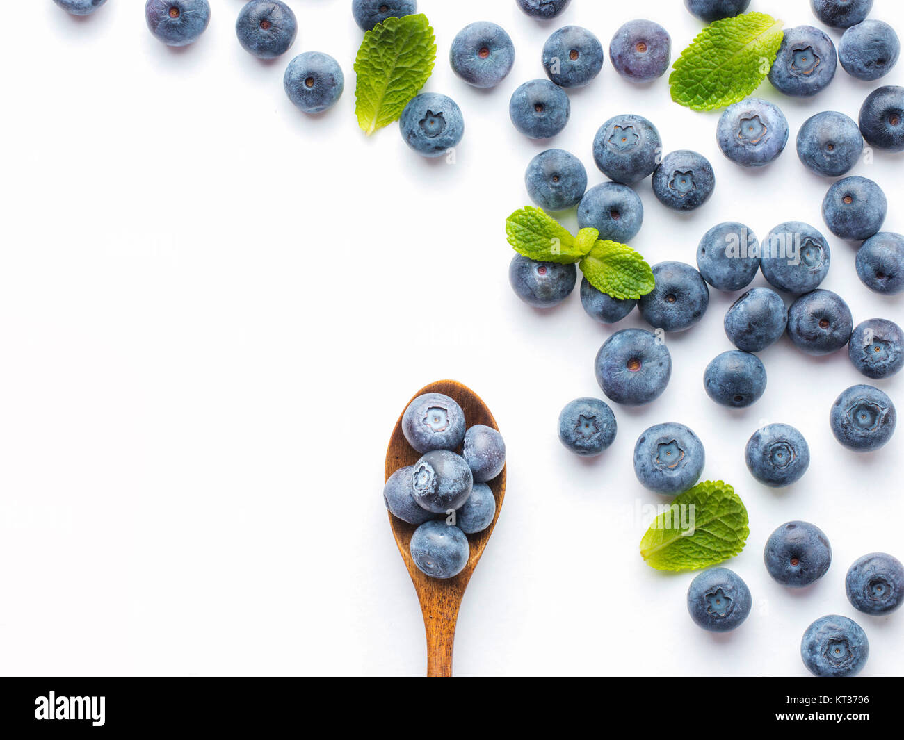 Blueberries isolated on white background Stock Photo - Alamy