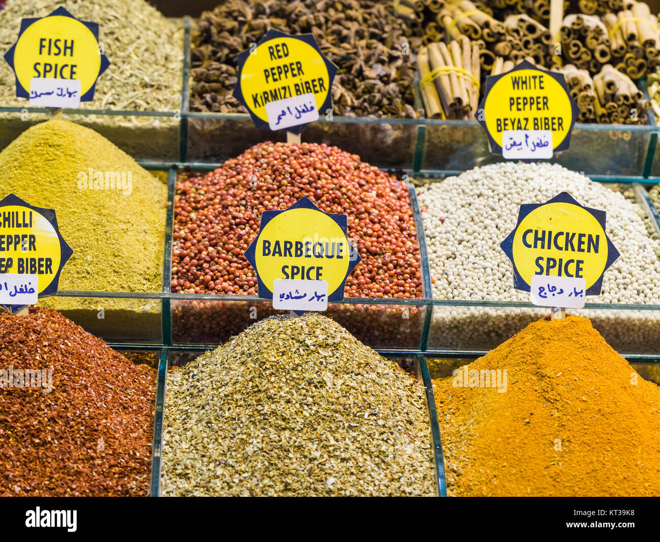 Colorful spices at spice bazaar in Istanbul, Turkey Stock Photo - Alamy