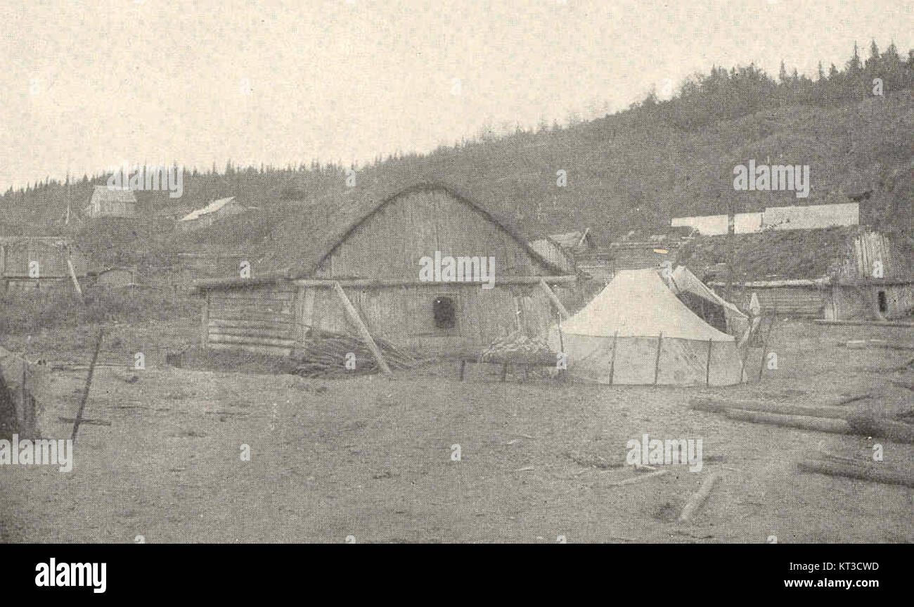 41288 Eskimo Dwelling, Russian Mission Stock Photo - Alamy