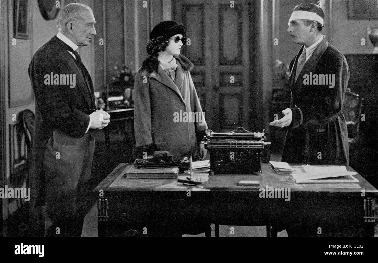 Alec B. Francis, Harriet Hammond, Lew Cody Stock Photo - Alamy