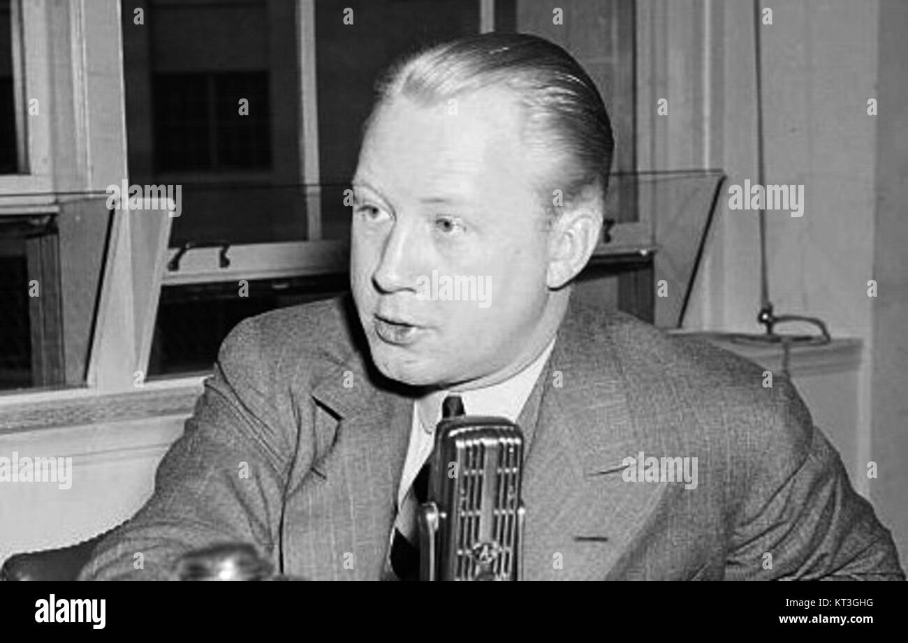 Frank Stanton served as the president of CBS from 1946 to 1971, playing ...
