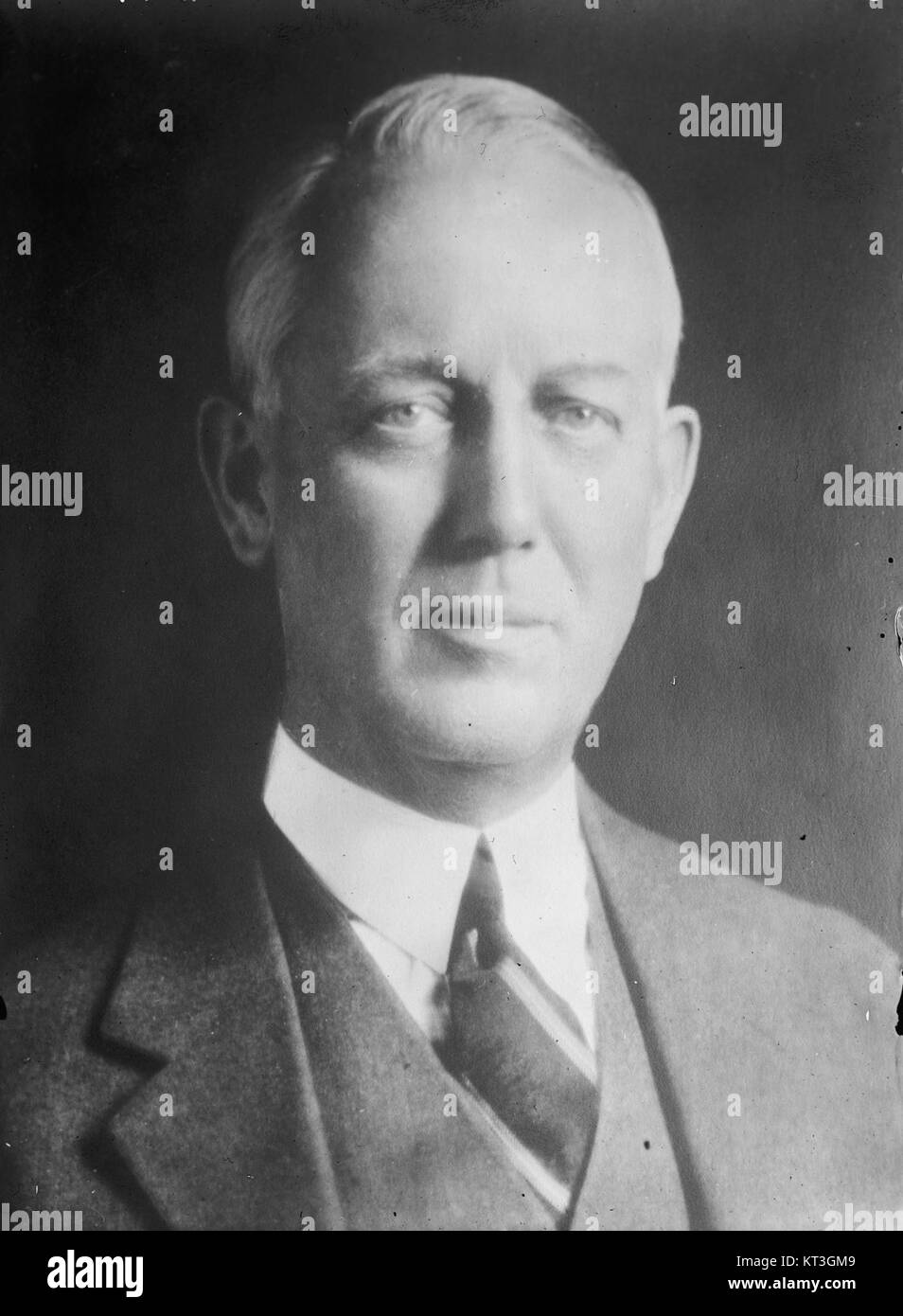 L smith hi-res stock photography and images - Alamy