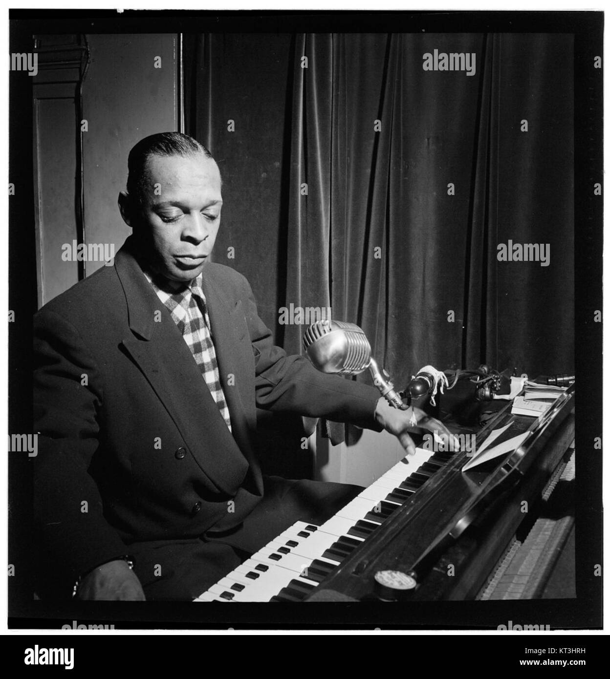 Garland Wilson, between 1938 and 1948 (William P. Gottlieb 09361 Stock ...