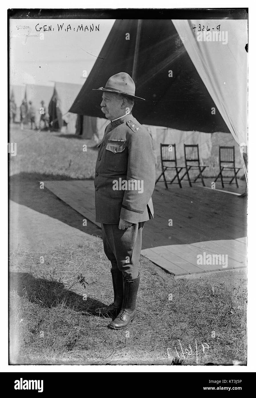The USS General W.A. Mann (AP-112) was a P2-type troop transport ...