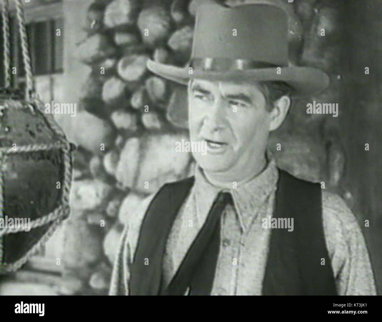 George Hayes stars in 'The Star Packer,' a 1934 film. His role in this ...