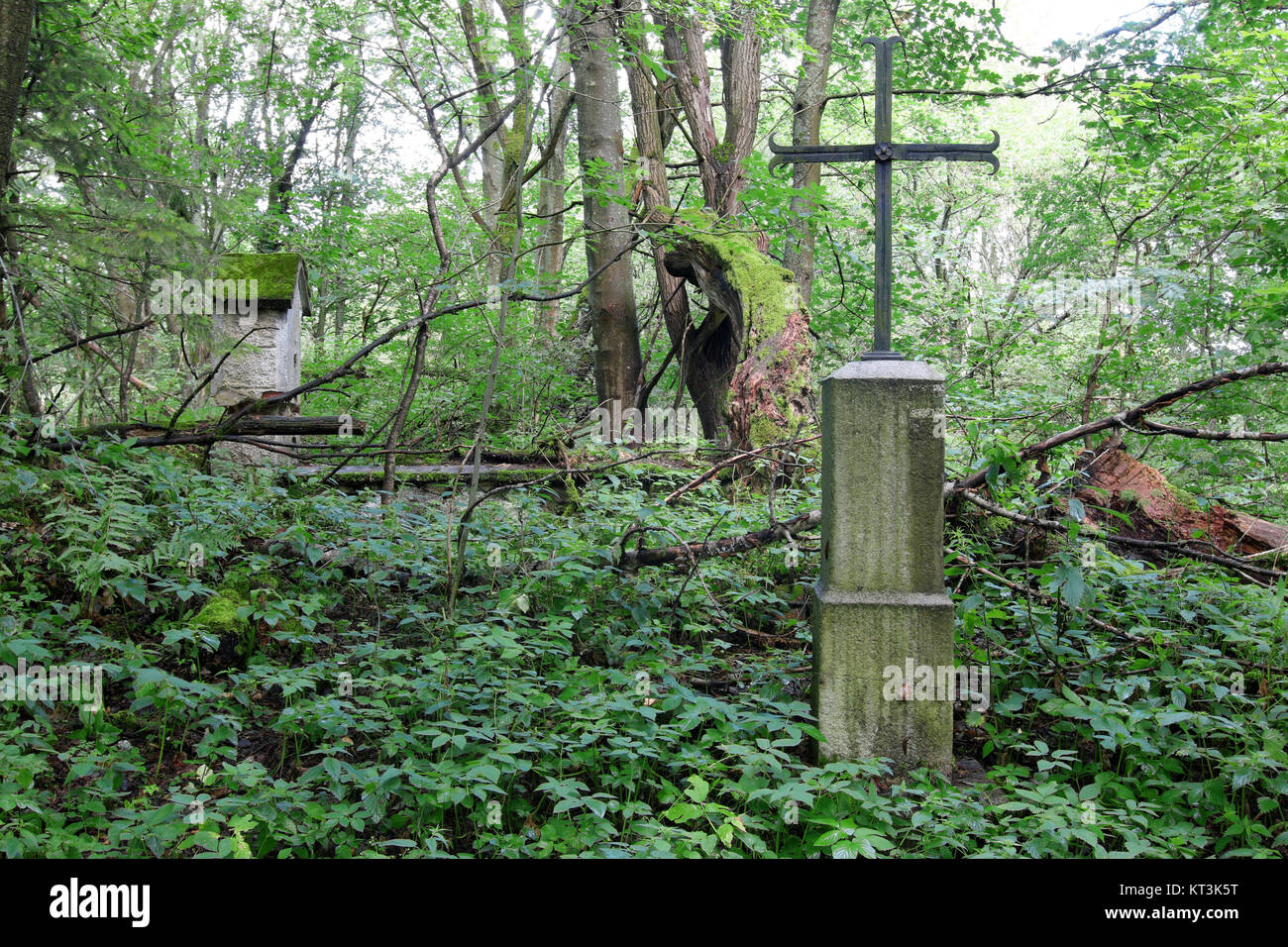 Old defunct hi-res stock photography and images - Alamy