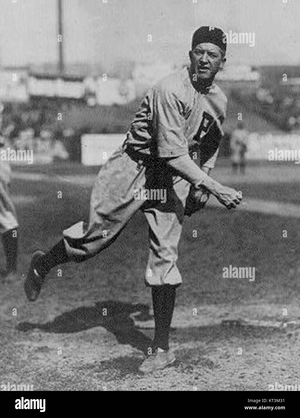 Grover Cleveland Alexander was a renowned American baseball pitcher ...