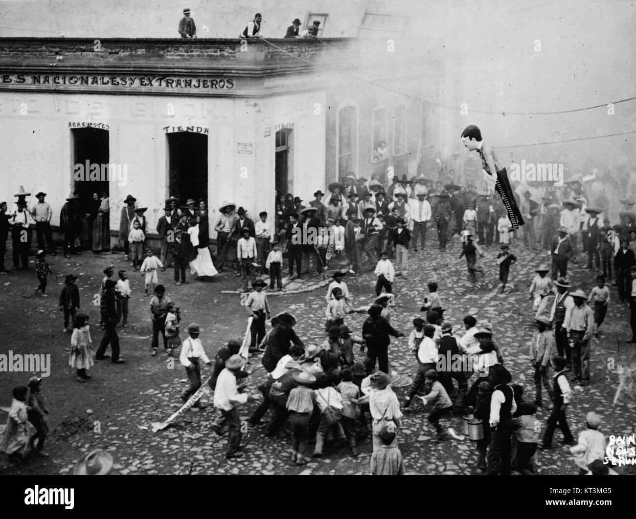 Judas iscariot hanging hi-res stock photography and images - Alamy