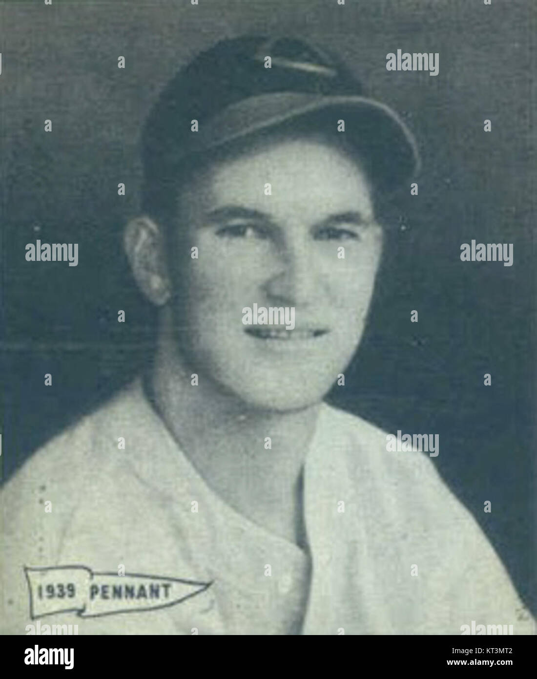 Harry Craft was a professional baseball player in the 1940s. This 1940 ...