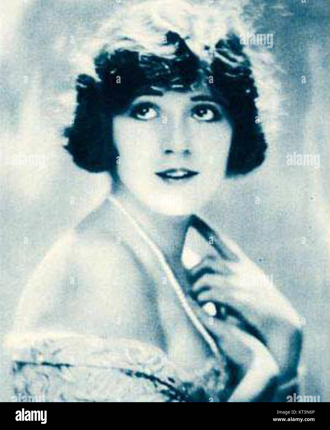 Helen Ferguson was a notable actress during the silent film era, known ...