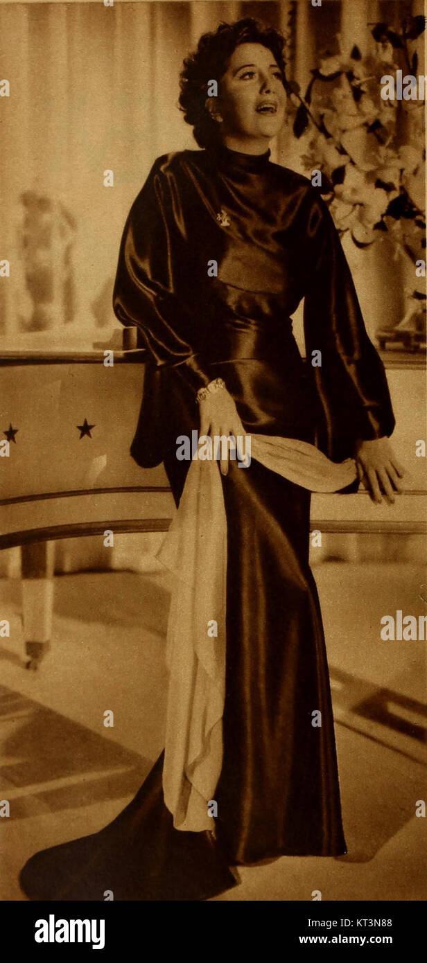 Helen morgan hi-res stock photography and images - Alamy