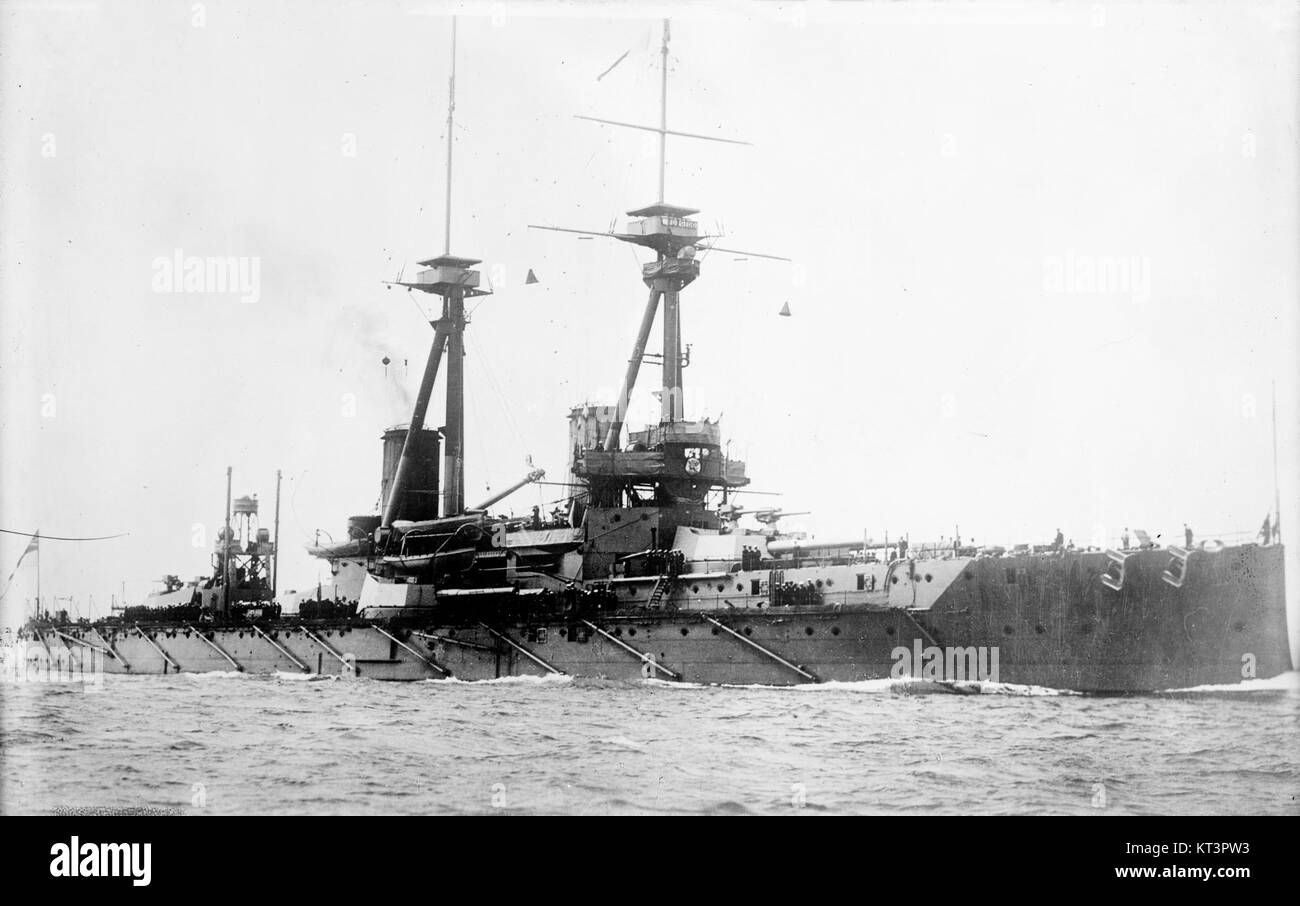 Hms bellerophon hi-res stock photography and images - Alamy