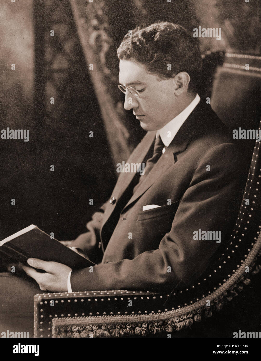 John haynes hi-res stock photography and images - Alamy