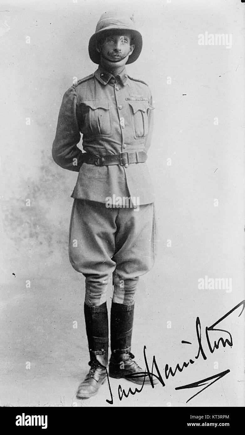 Ian hamilton hi-res stock photography and images - Alamy