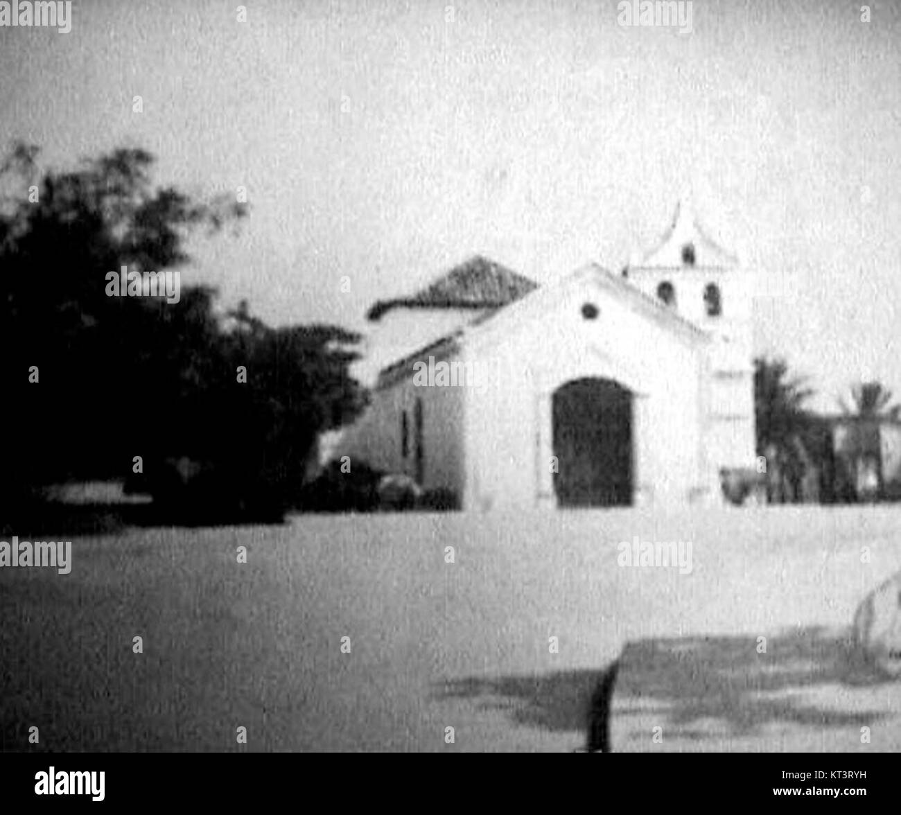 Iglesia del Pilar refers to a famous church, most likely the Basilica ...