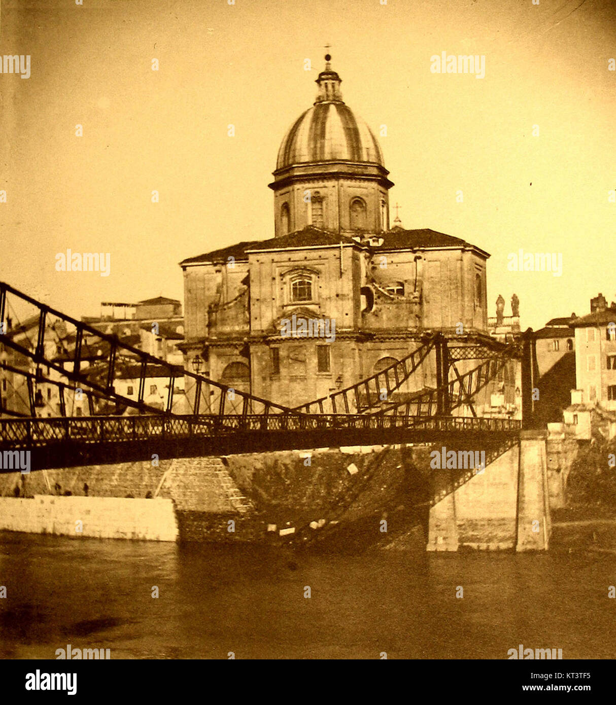 The iron bridge at San Giovanni dei Fiorentini, built around 1890, is a ...