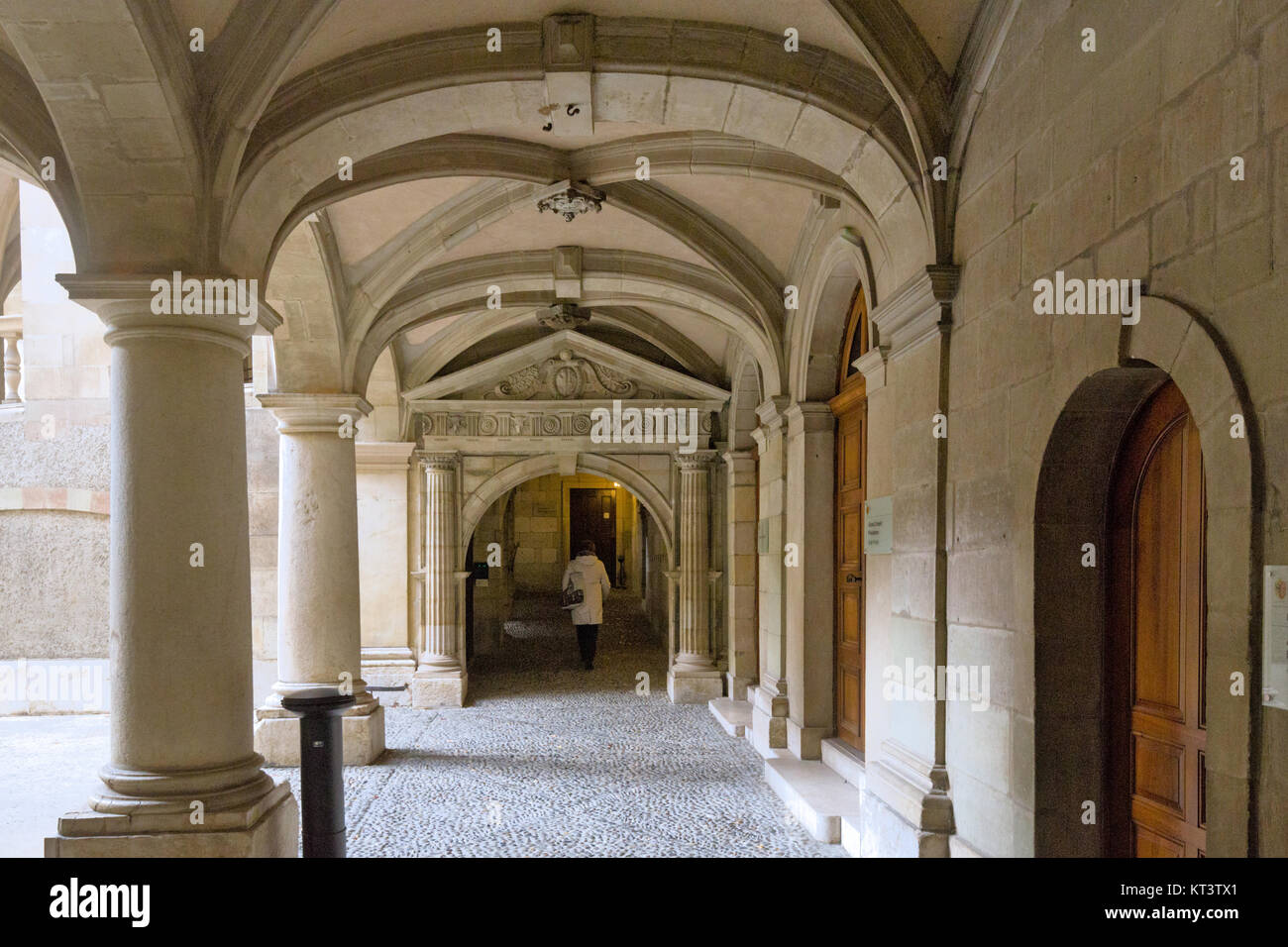 City hall geneva switzerland hi-res stock photography and images - Alamy