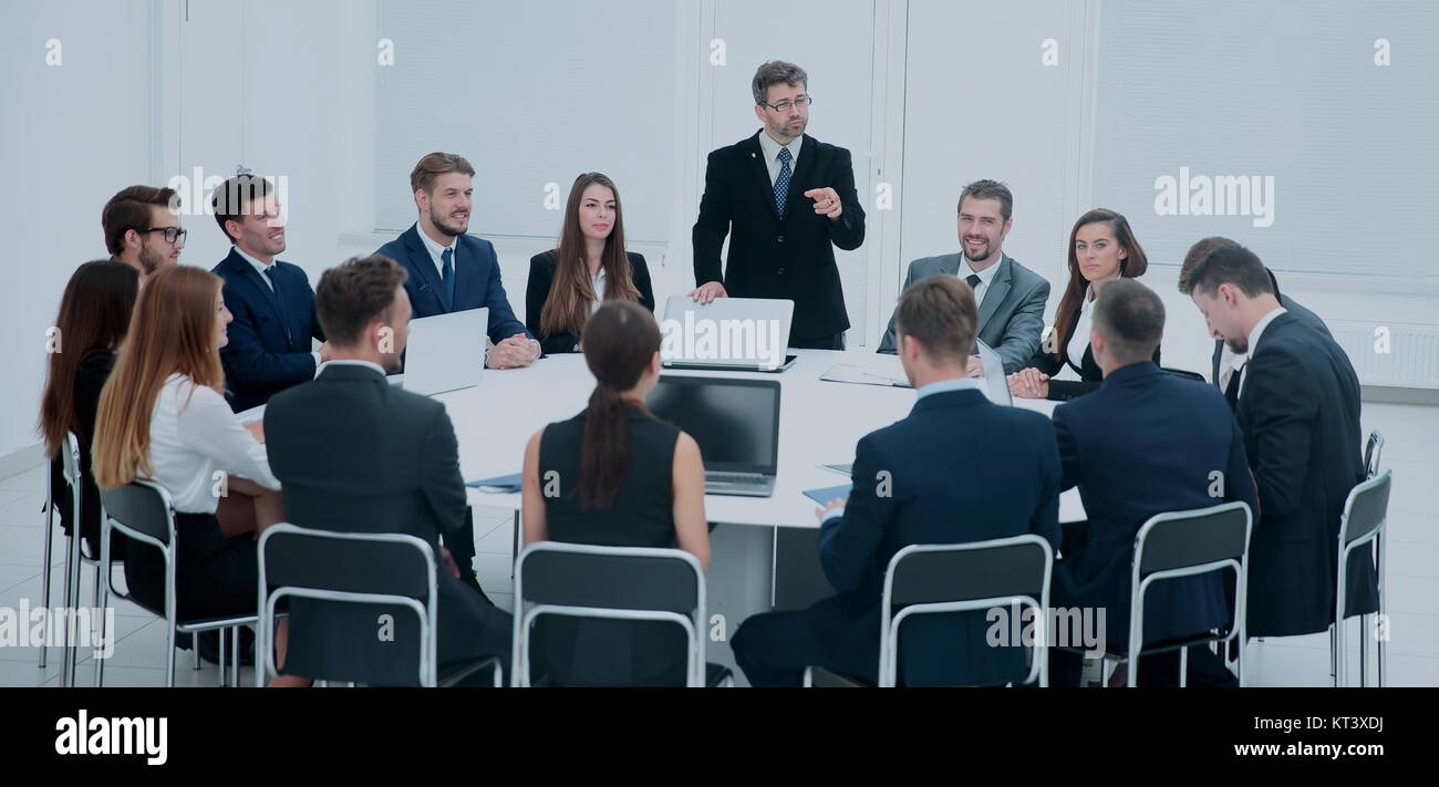 Meeting Brainstorm Round Table Ideas Communication Discussion Co Stock ...