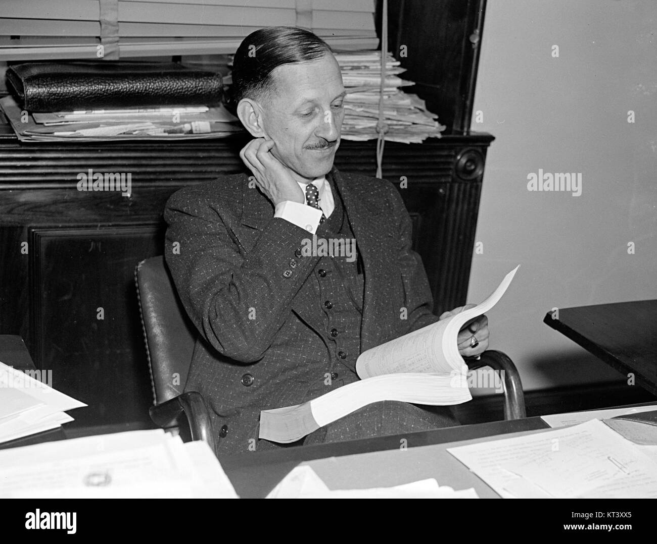 Congressman john dingell Black and White Stock Photos & Images - Alamy