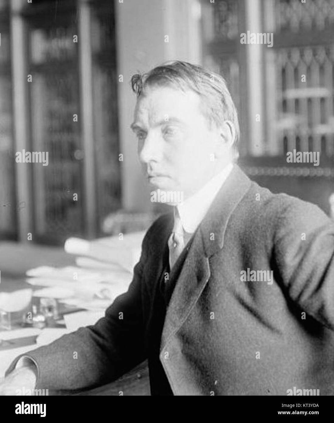 John finley hi-res stock photography and images - Alamy