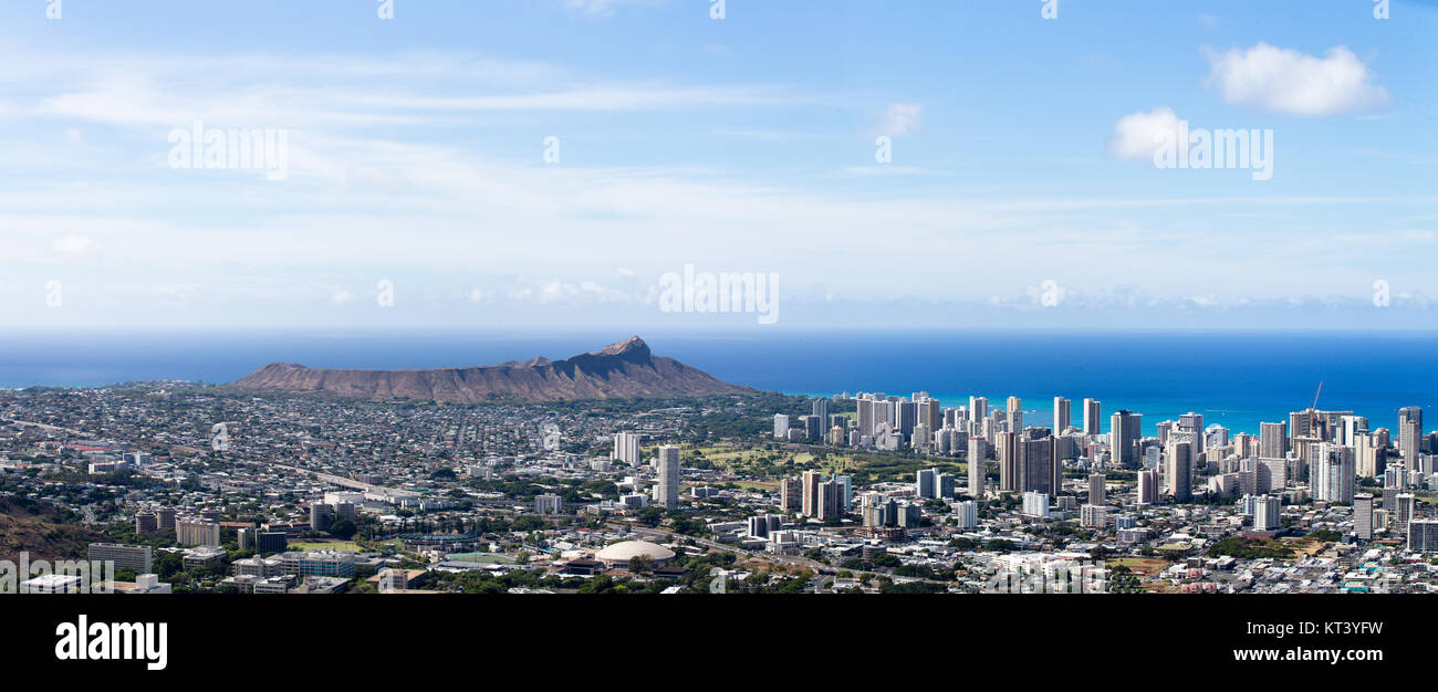 Aerial panorama of Waikiki, Diamond head and the University of Hawaii ...