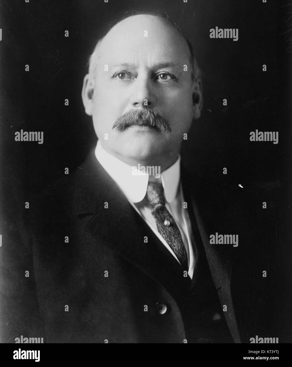 Black servant portrait hi-res stock photography and images - Alamy