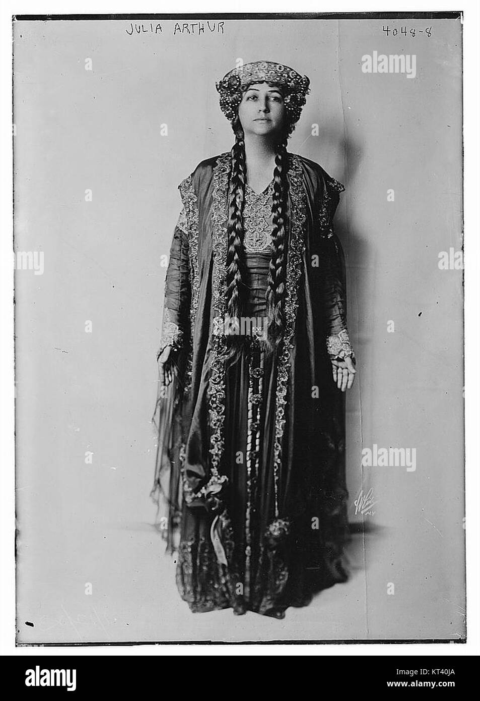 Julia Arthur was an early 20th-century American actress known for her ...