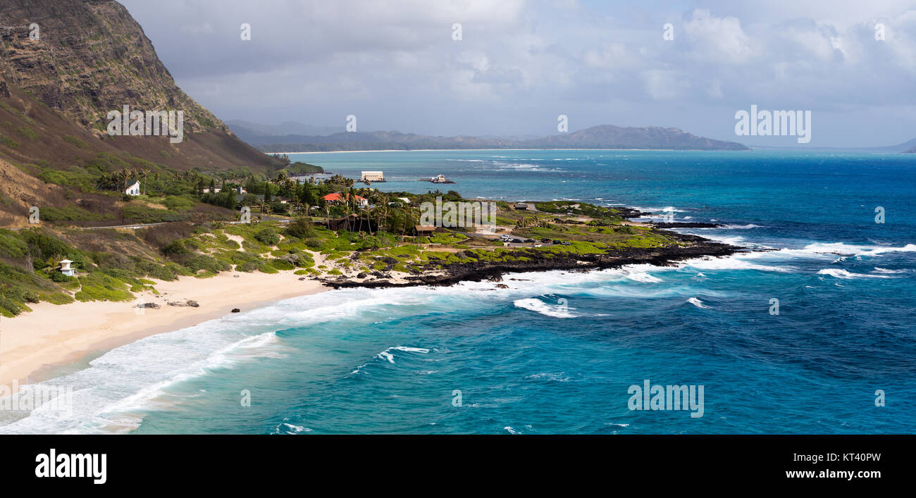 Makai pier hi-res stock photography and images - Alamy