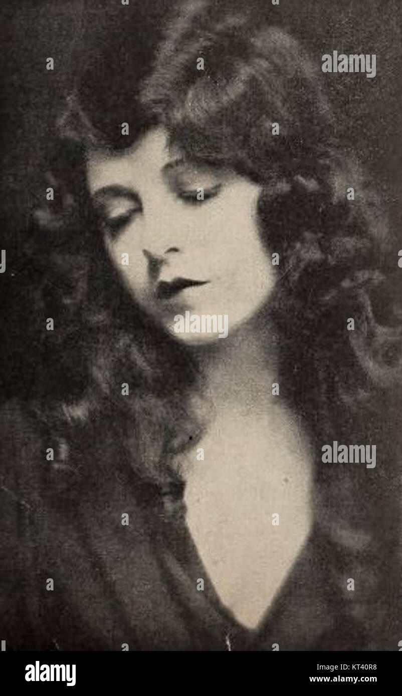 June marlowe hi-res stock photography and images - Alamy