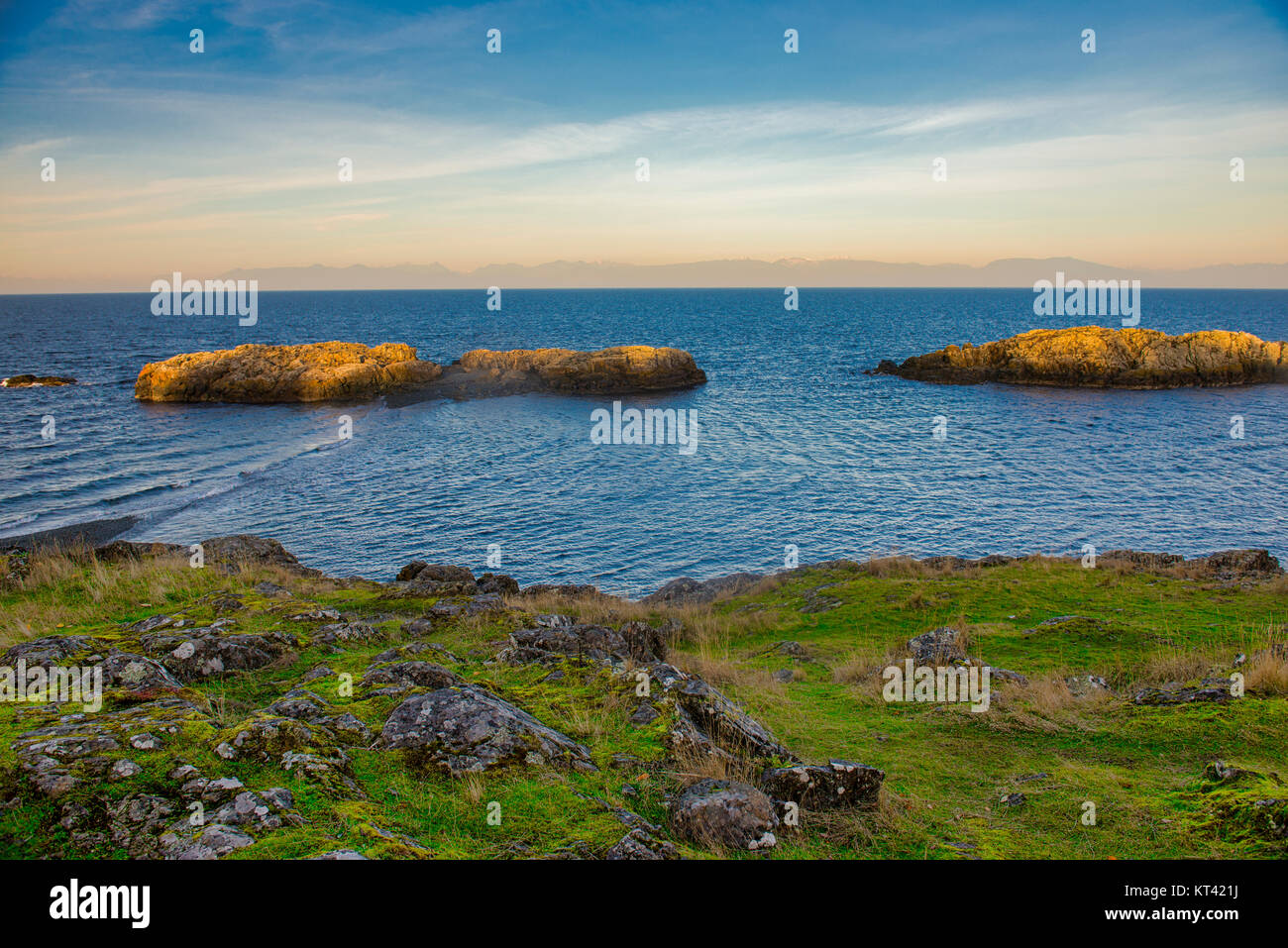 Detail of rock formation and the ocean overlooking the Strait of ...