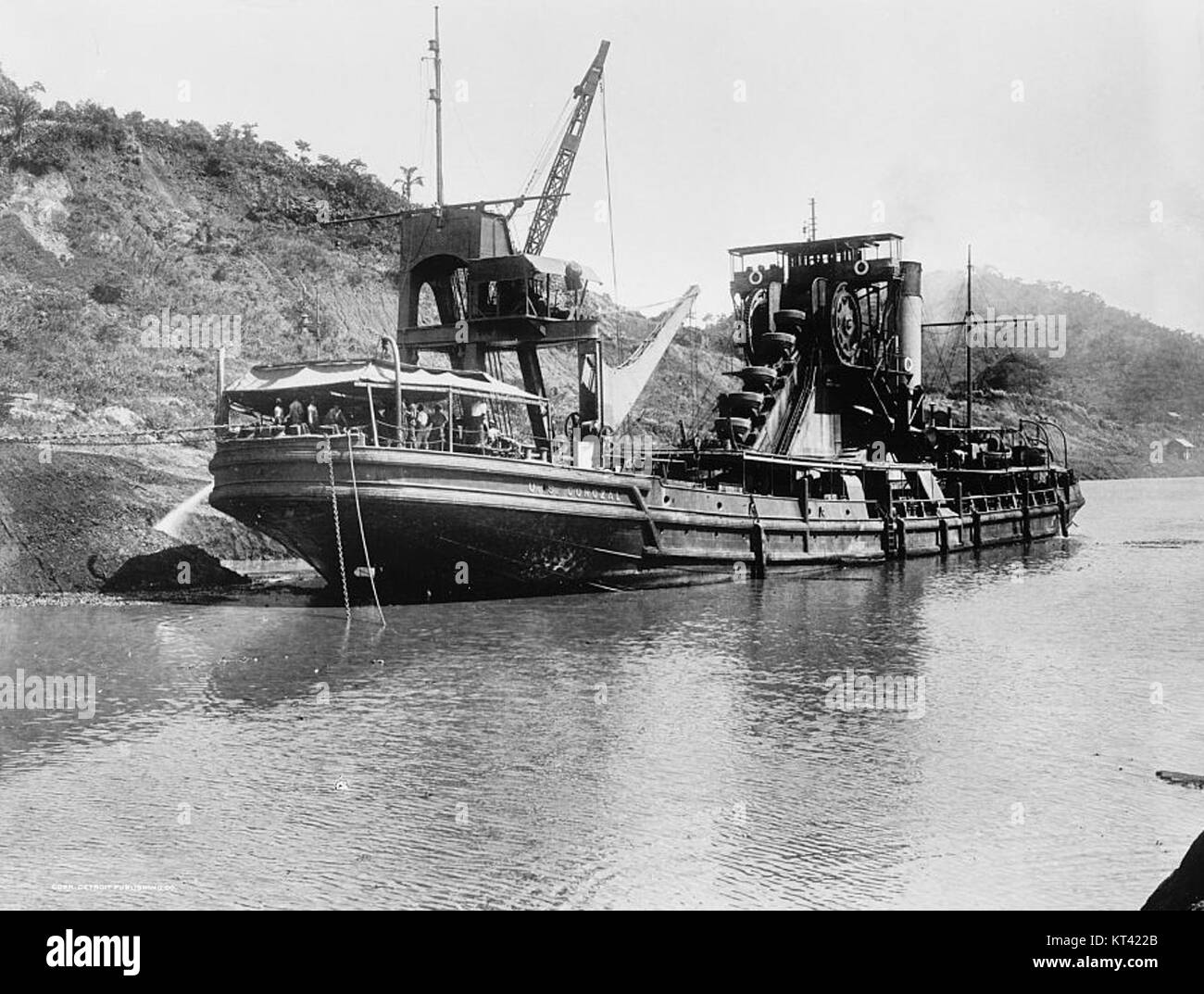 Ladder dredge Corozal working on Cucaracha slide Stock Photo - Alamy