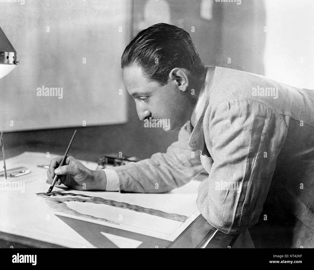 A portrait of Lee Simonson, a notable American figure, taken in 1931 ...